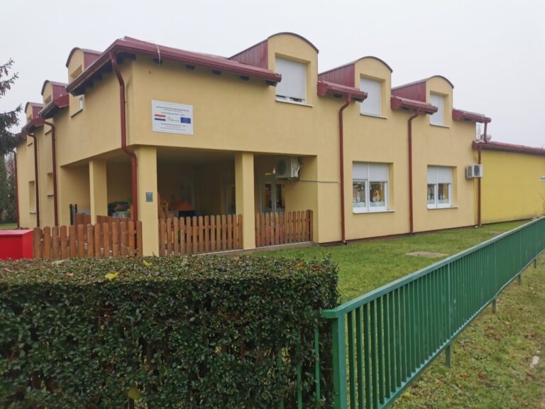 Ruši se zgrada „komiteta“ za nove vrtićke kapacitete Ruši se zgrada „komiteta“ za nove vrtićke kapacitete